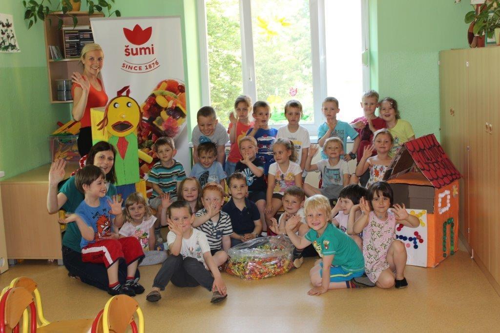Vesele nogice na obisku pri Zamaškojedih – Vesele nogice